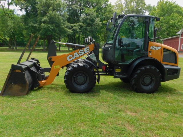 2017 CASE 121F for sale $65,000 | Machinery Marketplace | 4BA6AFA7