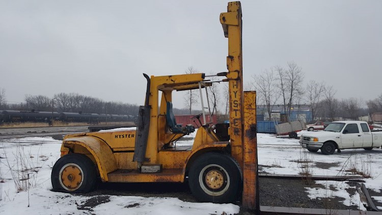 Hyster H300A Forklift for sale $28,000 | Machinery Marketplace | 7DA41522