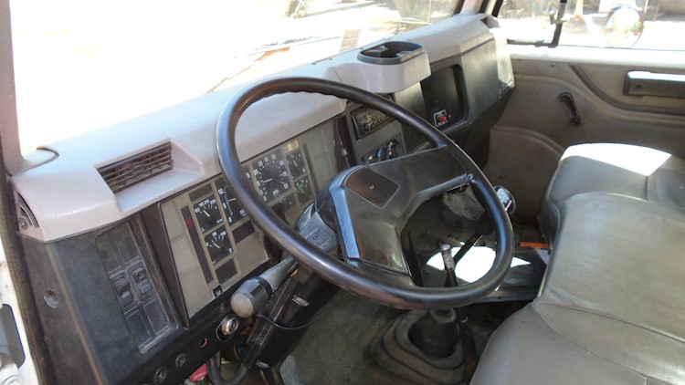 1998 International 4700 Cab and Chassis Truck for sale $3,500 ...