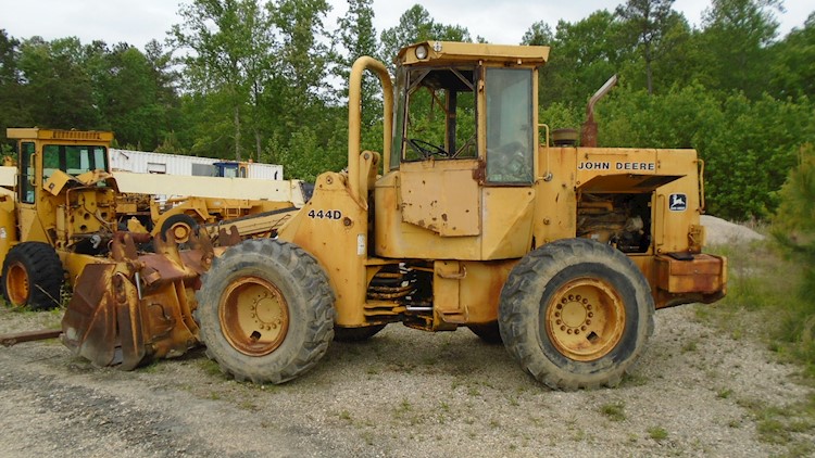 1986 John Deere 444D for sale $12,500 | Machinery Marketplace | D1EB44D1