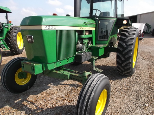 John Deere 4230 for sale $18,900 | Machinery Marketplace | 2F26016A
