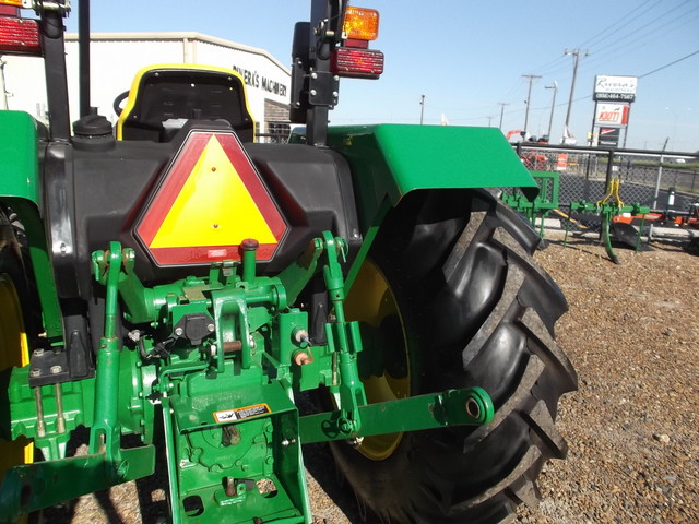 John Deere 5403 for sale $21,900 | Machinery Marketplace | 8542E70E