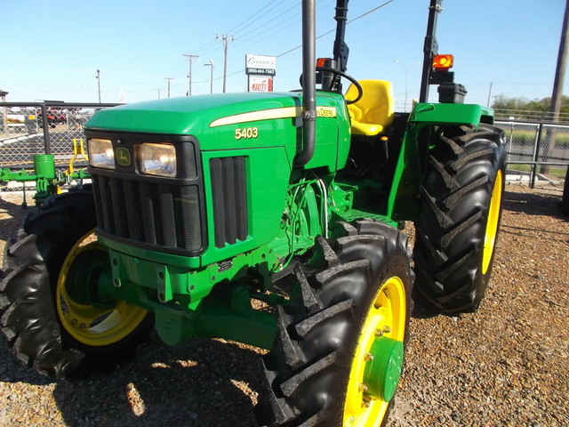 John Deere 5403 for sale $21,900 | Machinery Marketplace | 8542E70E
