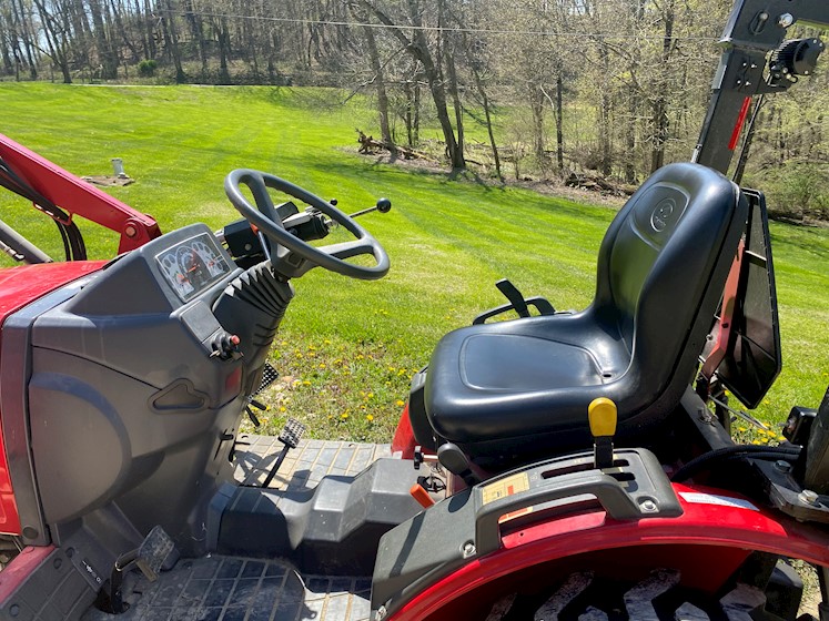 2010 Mahindra Max 28XL for sale $14,000 | Machinery Marketplace | 4F24B9E8