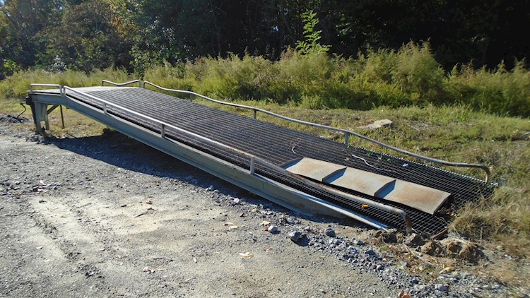 SAF-Holland 80 Foot Loading Ramp for sale $10,000 | Machinery ...